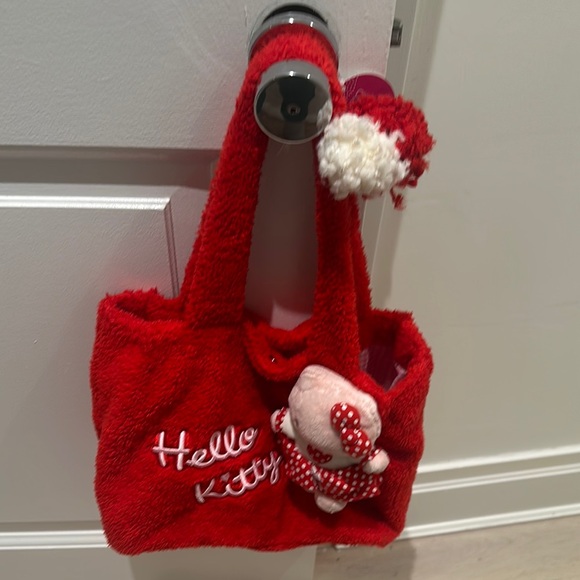 Hello Kitty | Bags | Red Hello Kitty Plush Tote Bag | Poshmark
